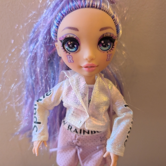 Rainbow High | Toys | Rainbow High Purple Cheer Girl Violet Willow ...